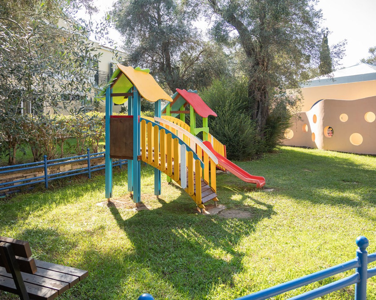 Greek flair at Sentido Apollo Palace beach hotel, Corfu