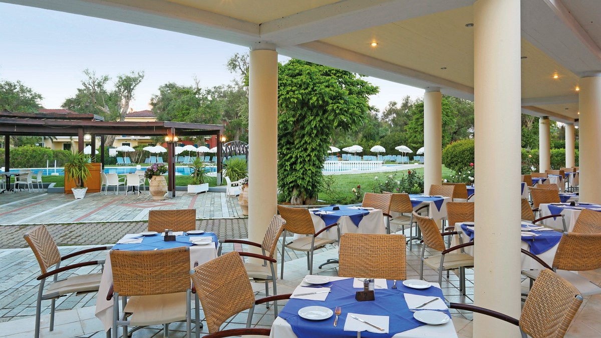 Greek flair at Sentido Apollo Palace beach hotel, Corfu