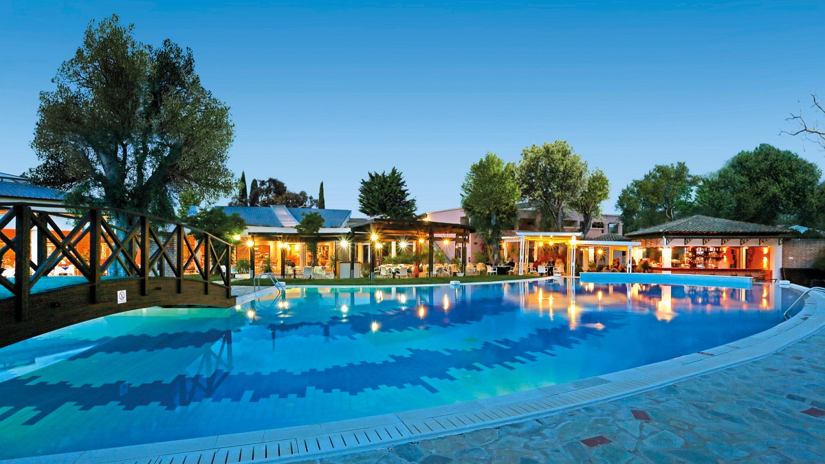 Greek flair at Sentido Apollo Palace beach hotel, Corfu
