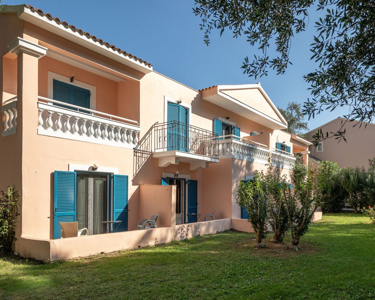 Greek flair at Sentido Apollo Palace beach hotel, Corfu