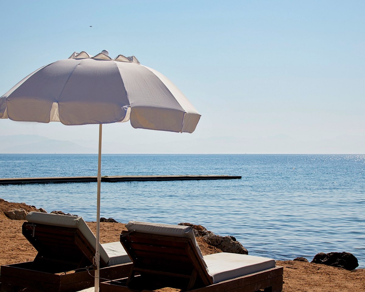 Greek flair at Sentido Apollo Palace beach hotel, Corfu