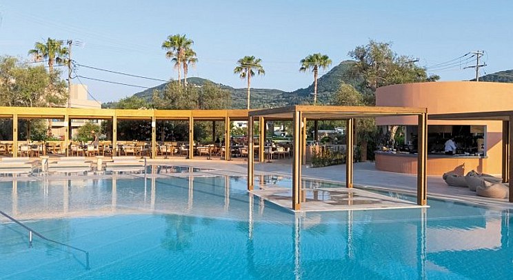 Greek flair at Sentido Apollo Palace beach hotel, Corfu