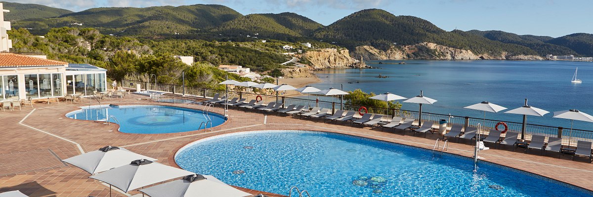 Beach holiday on Ibiza: Hotel Sentido Cala Verde, Es Figueral