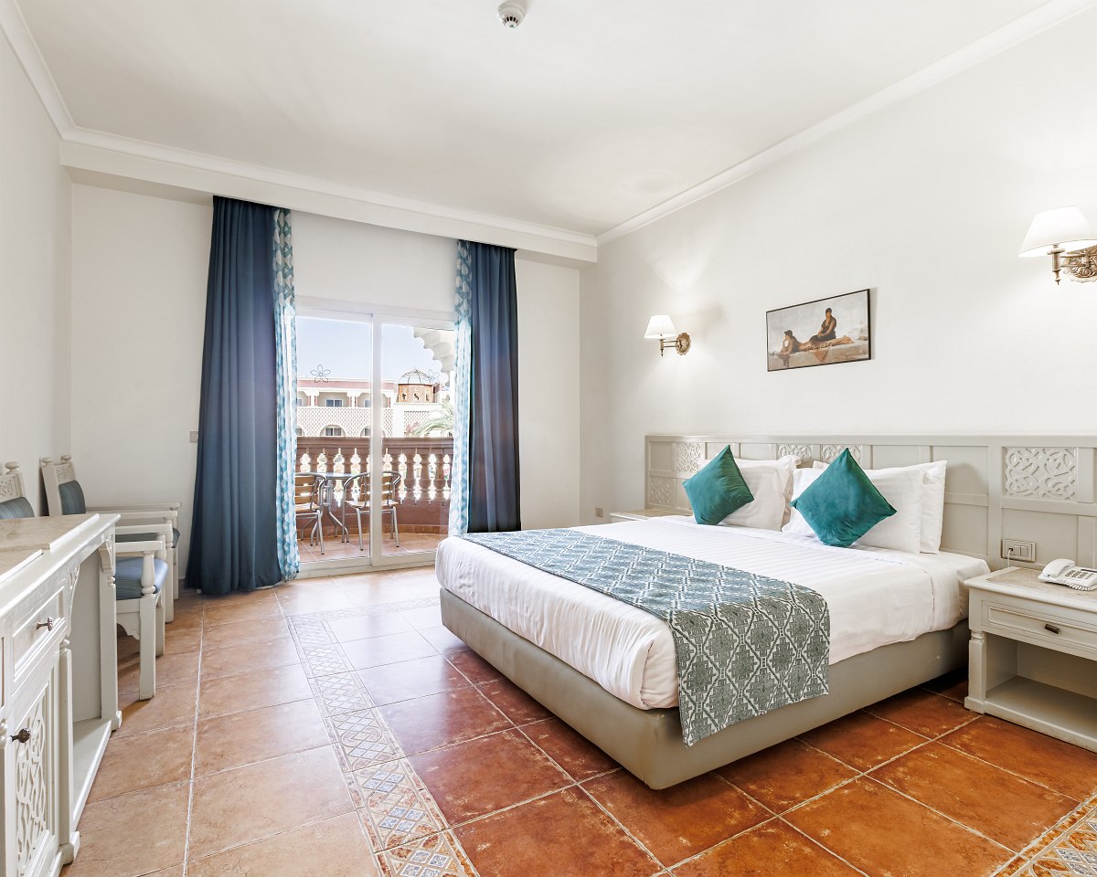 The perfect beach hotel in Egypt: Sentido Mamlouk Palace Resort