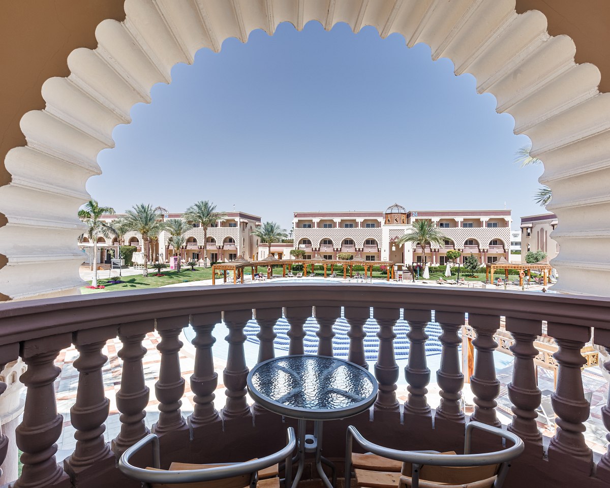 The perfect beach hotel in Egypt: Sentido Mamlouk Palace Resort
